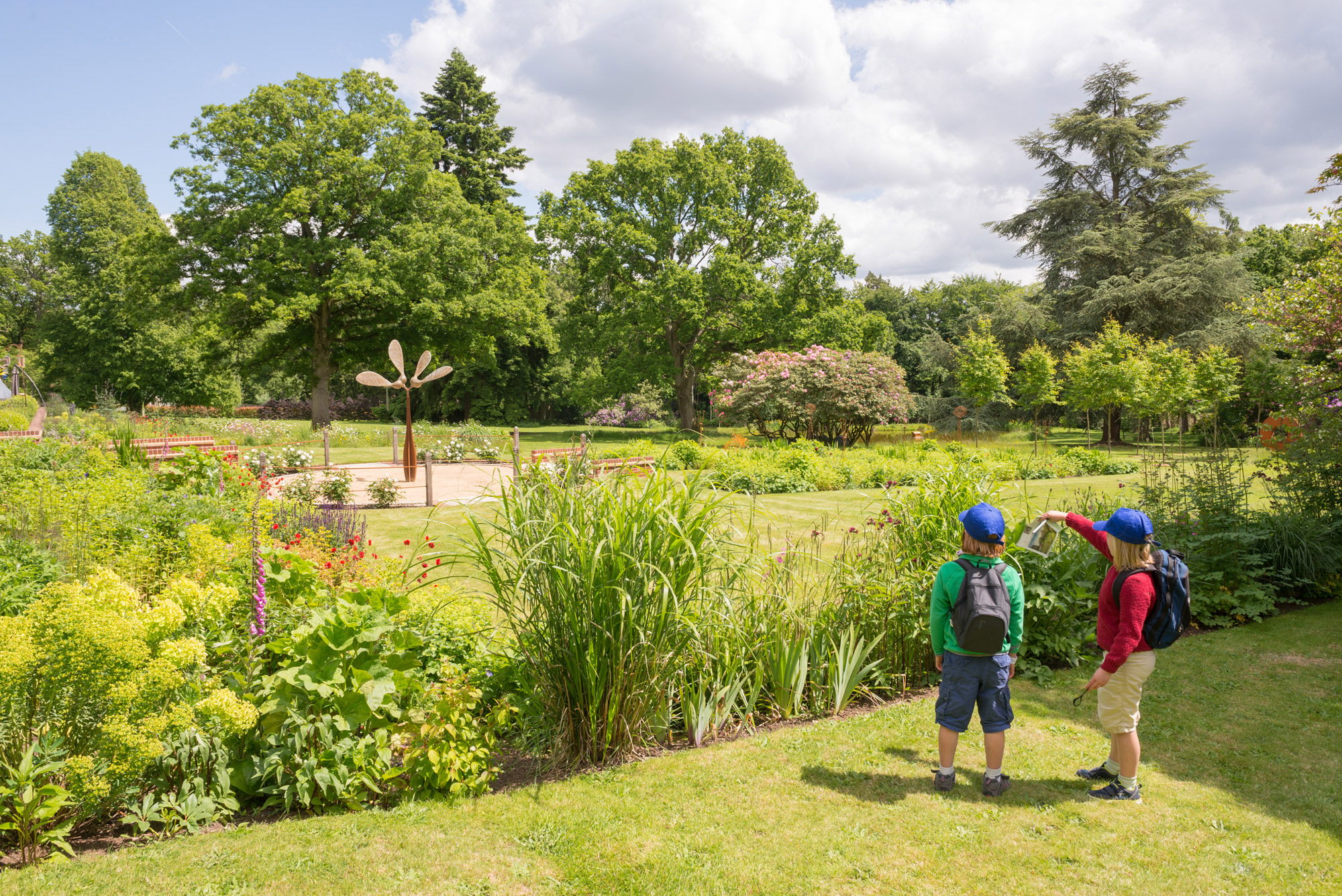 WWF-UK Green Ambassadors Garden Party, Monksfield House, Tilford ...